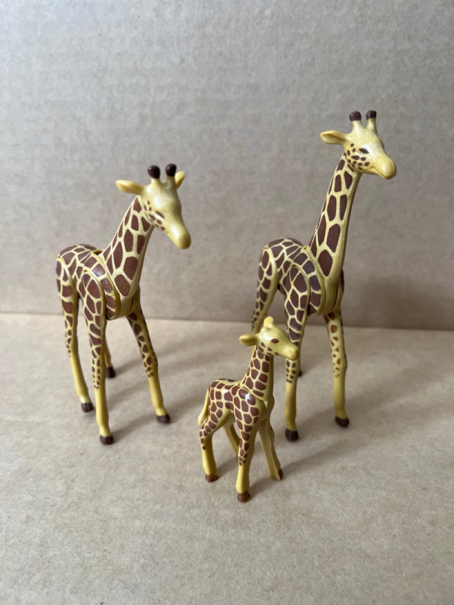 Playmobil - Giraffe Family – Bunyip Toys
